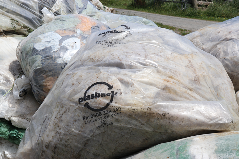 How to recycle - Plasback